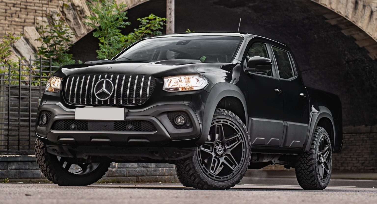 Blacked-Out Mercedes Benz X-Class By Chelsea Truck Is Aptly Named The ...